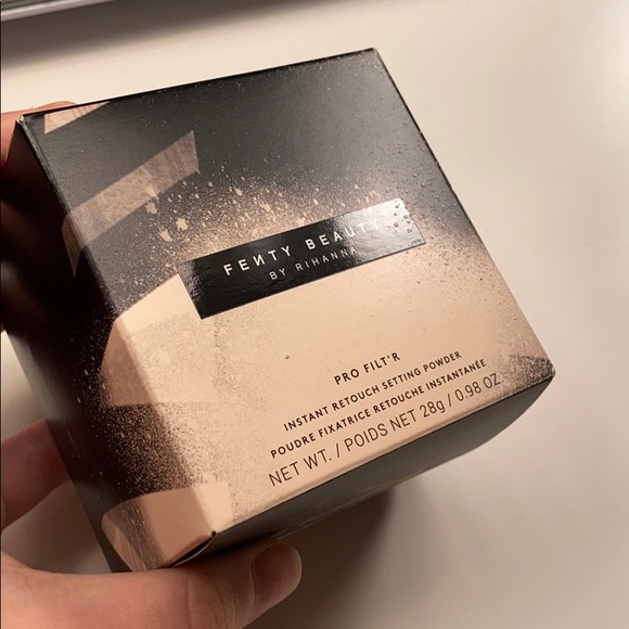 Fenty Beauty | Makeup | Fenty Beauty Setting Powder Shade Butter | Poshmark